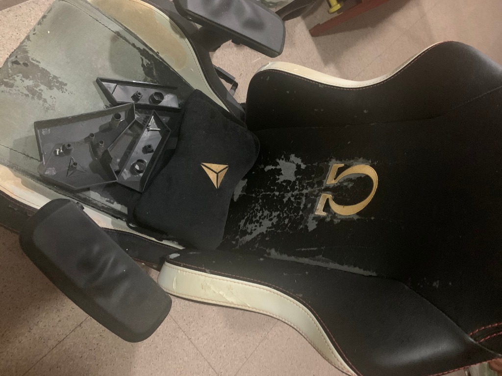 Secretlab Omega Chair Toys And Games Others On Carousell