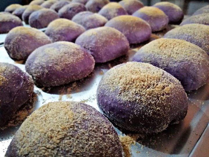 UBE Cheese Pandesal with Real UBE Halaya, Food & Drinks, Fresh Produce ...