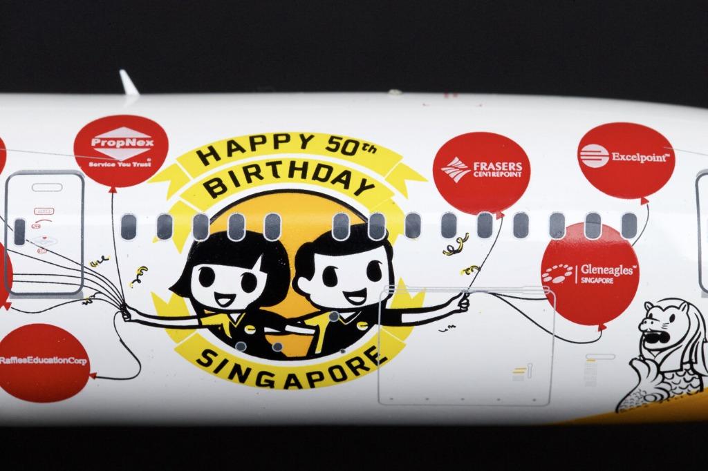 1:200 JC Wings Scoot Aeroplane Models Boeing 787 Airbus A320 ...