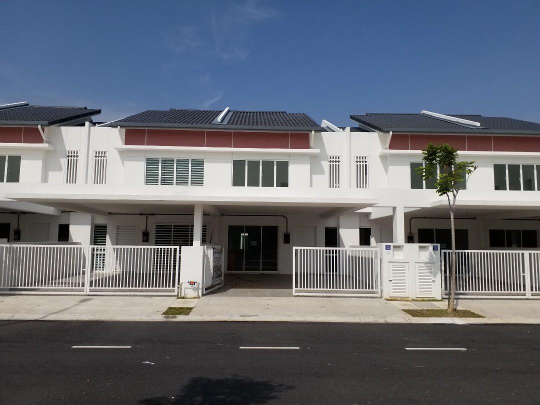 2 Storey Superlink Fellona Hijayu 3C near D'Tempat Country Club Sendayan, Property, For Sale on ...