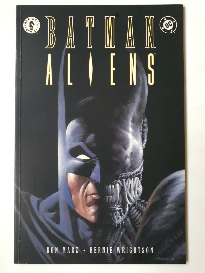 Batman / Aliens No.1 comic, Hobbies & Toys, Books & Magazines, Comics ...