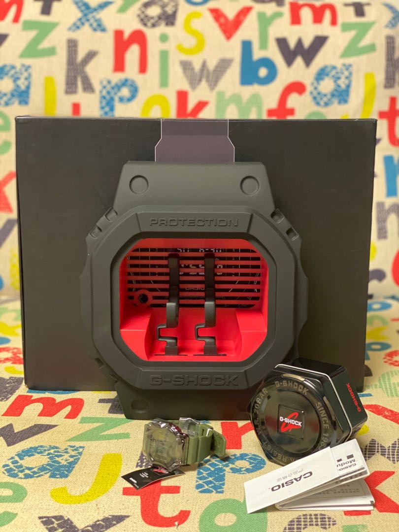 G-shock Gm-5600B-3PR camo gift set exclusive display case, Mobile ...