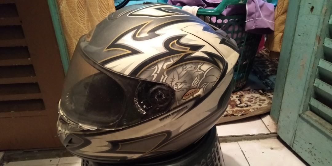Helmet MHR fullface, Auto Accessories on Carousell