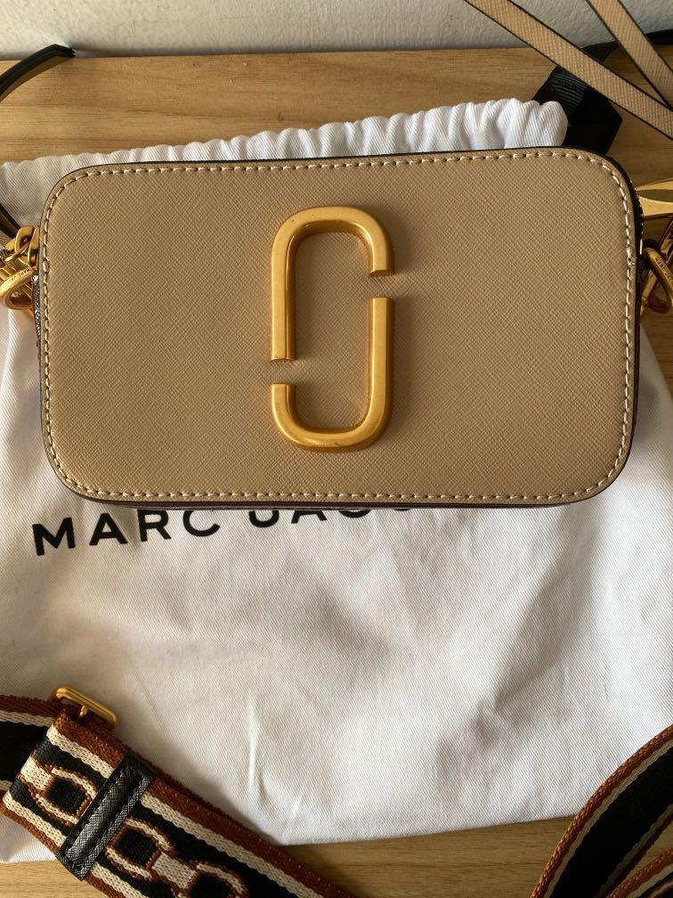 Marc Jacobs Snapshot, Barang Mewah, Tas & Dompet di Carousell