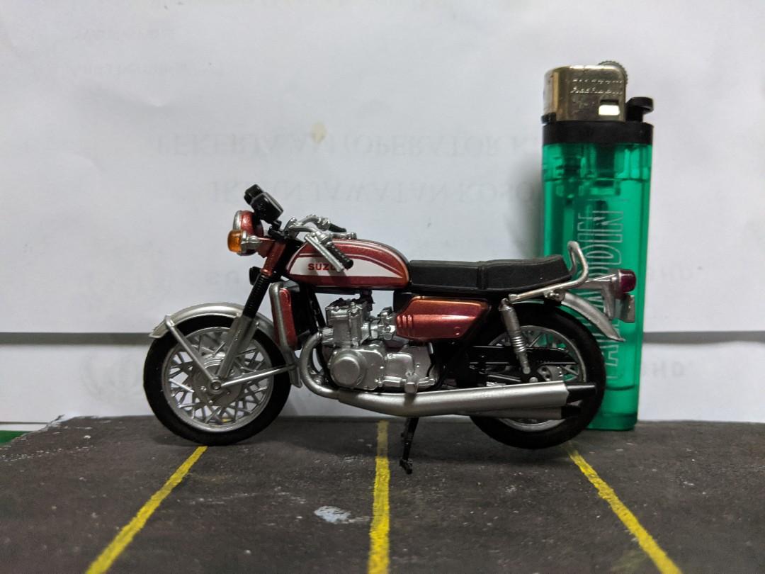 Suzuki Retro Hobbies And Toys Collectibles And Memorabilia Vintage Collectibles On Carousell