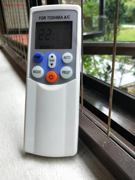 Toshiba Aircon Remote Control WH-H01JE WC-H01EE brand new, TV & Home ...