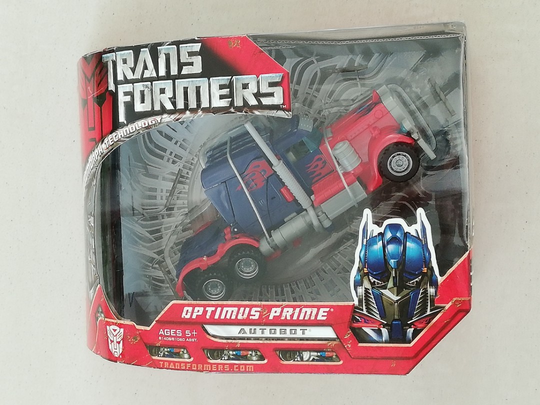 OPTIMUS PRIME Transformers (Autobot) Voyager Class, Hobbies & Toys ...