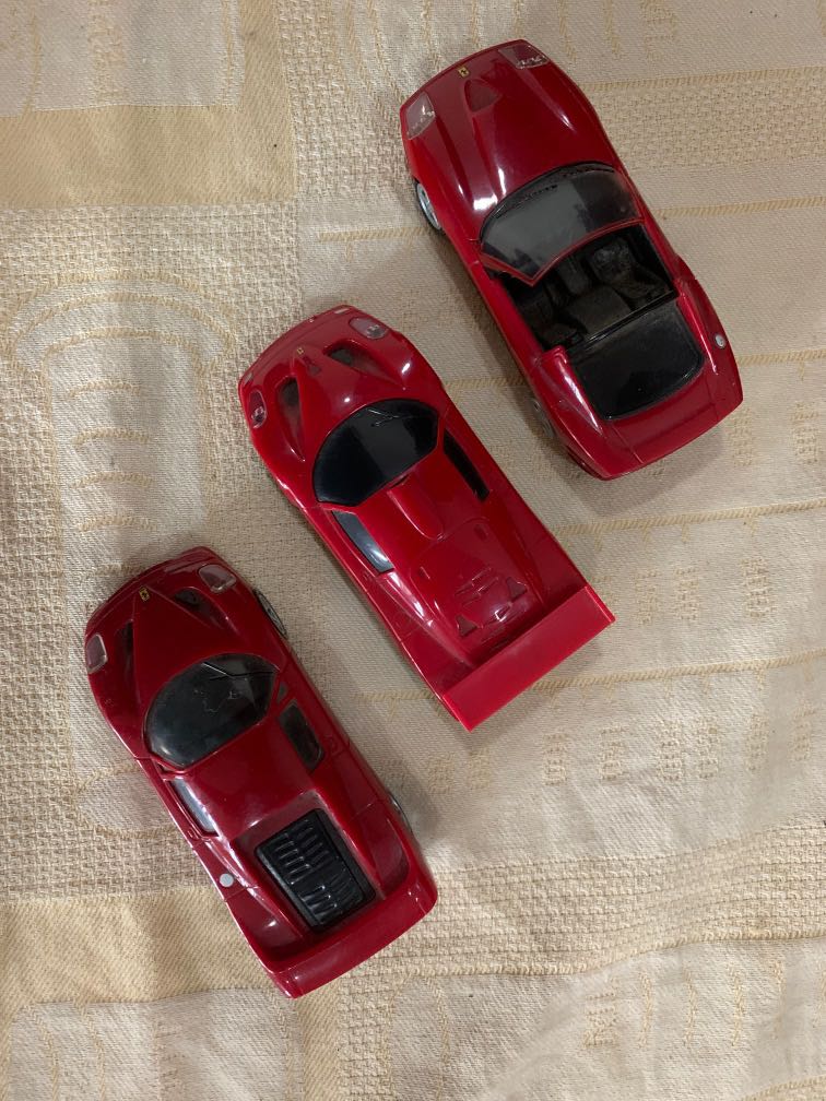 RM25/set Ferrari Toy Car Collection Markdown, Hobbies & Toys, Toys ...