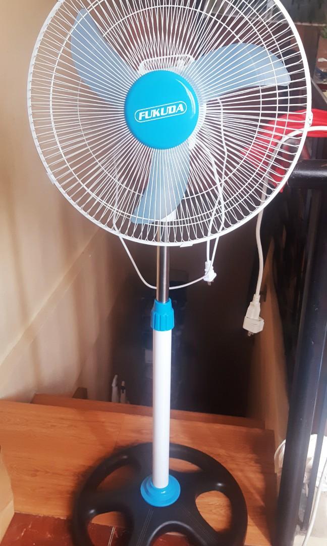 Fukuda electric fan, Furniture & Home Living, Lighting & Fans, Fans on ...