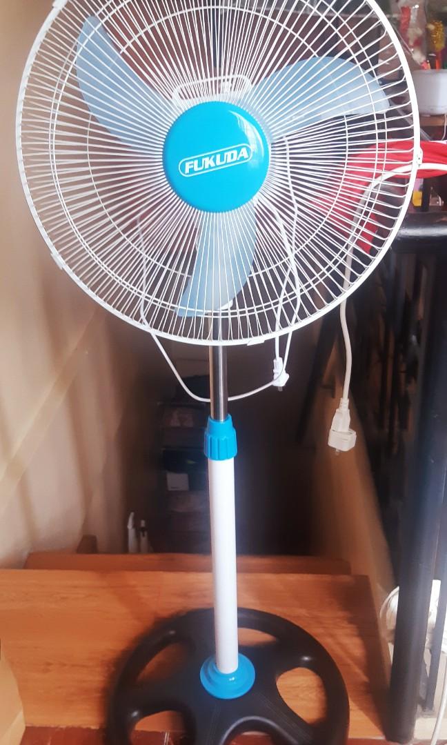 Fukuda electric fan, Furniture & Home Living, Lighting & Fans, Fans on ...