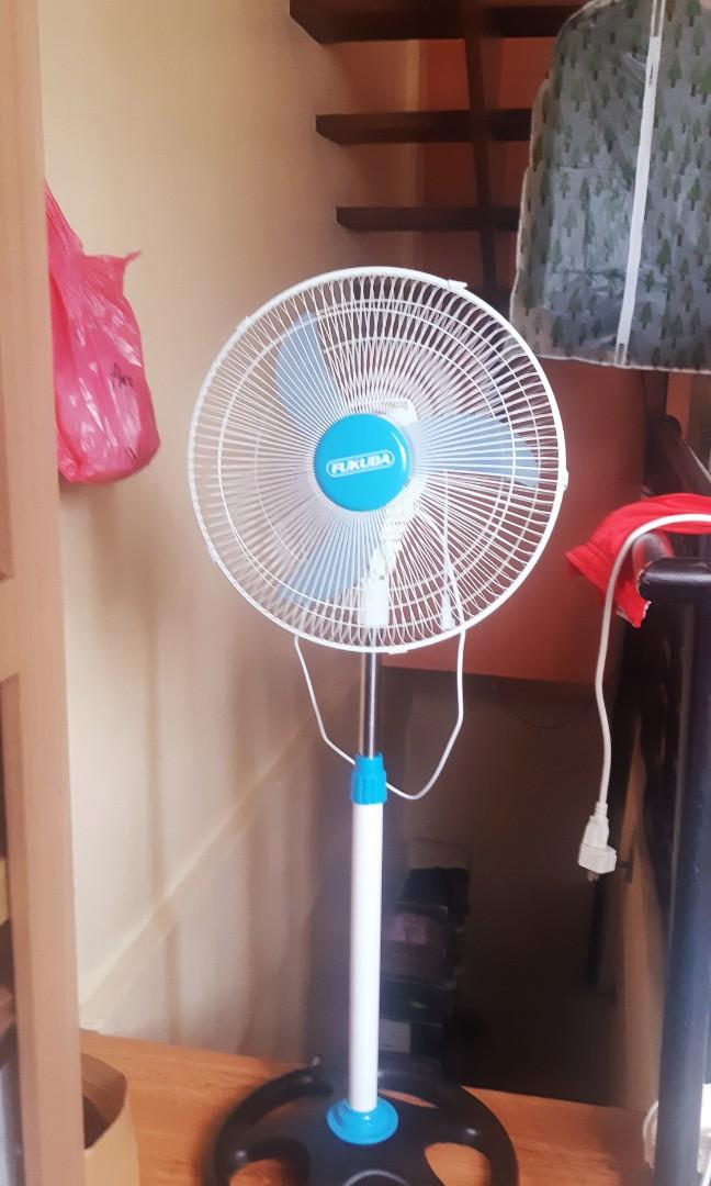 Fukuda electric fan, Furniture & Home Living, Lighting & Fans, Fans on ...