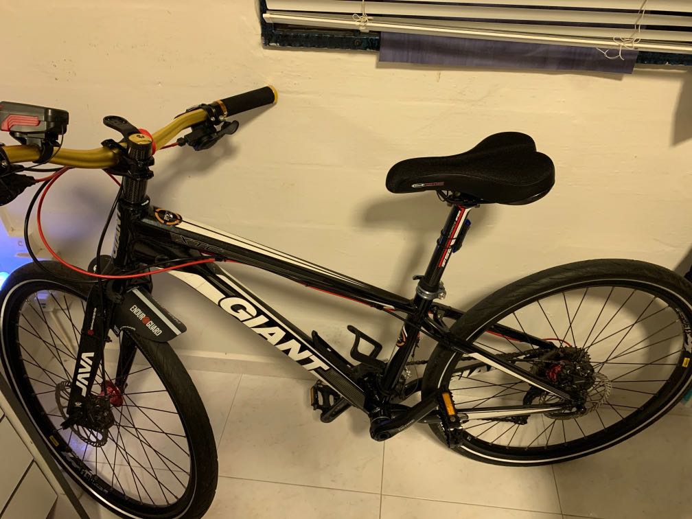 Giant hybrid mtb, Bicycles & PMDs, Bicycles, Road Bikes on Carousell