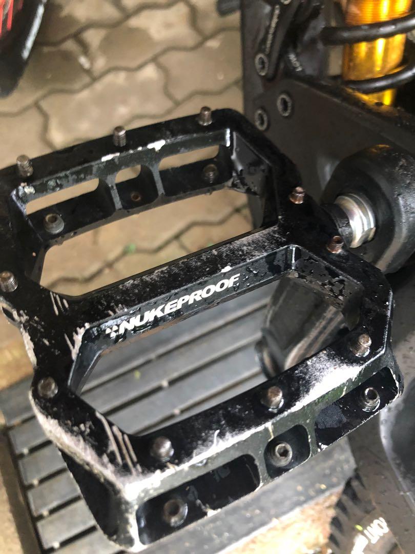 Nukeproof horizon flat pedal, Sports Equipment, Bicycles & Parts ...