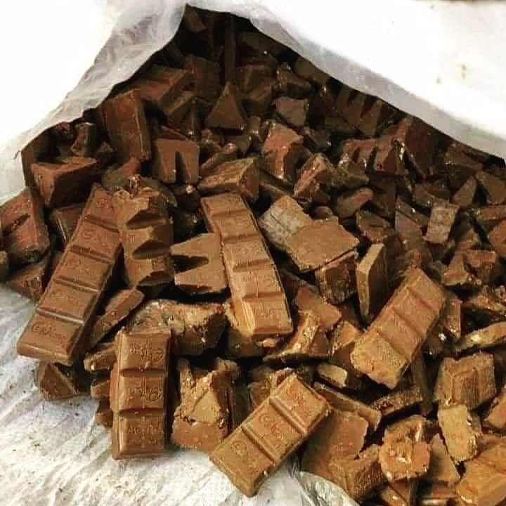 SCRAP/DEFORMED CHOCOLATE MIX OF CADBURY AND TOBLERONE, Food & Drinks ...