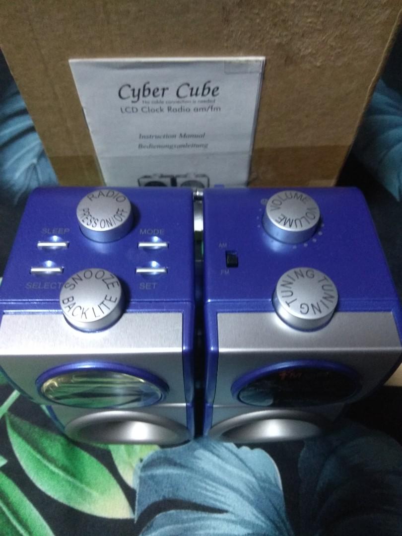 SINGTEL Cyber Cube LCD Clock Radio, Everything Else on Carousell