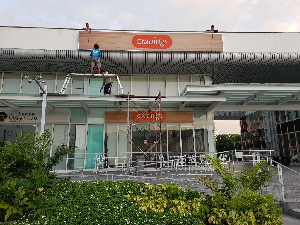 Acrylic Build Up Build Up Embossed Signage Maker Van Vehicle Wrap ...