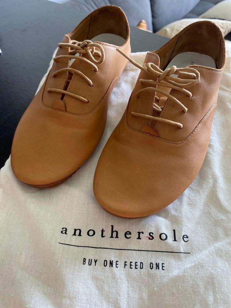 Anothersole Lucie II Smooth Maca, Women's Fashion, Footwear, Sneakers ...