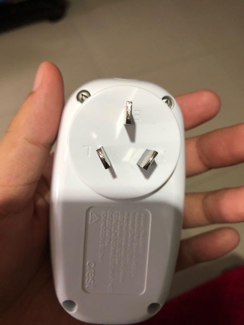 Crest Australia Travel Adaptor with USB ports, Computers & Tech, Parts ...