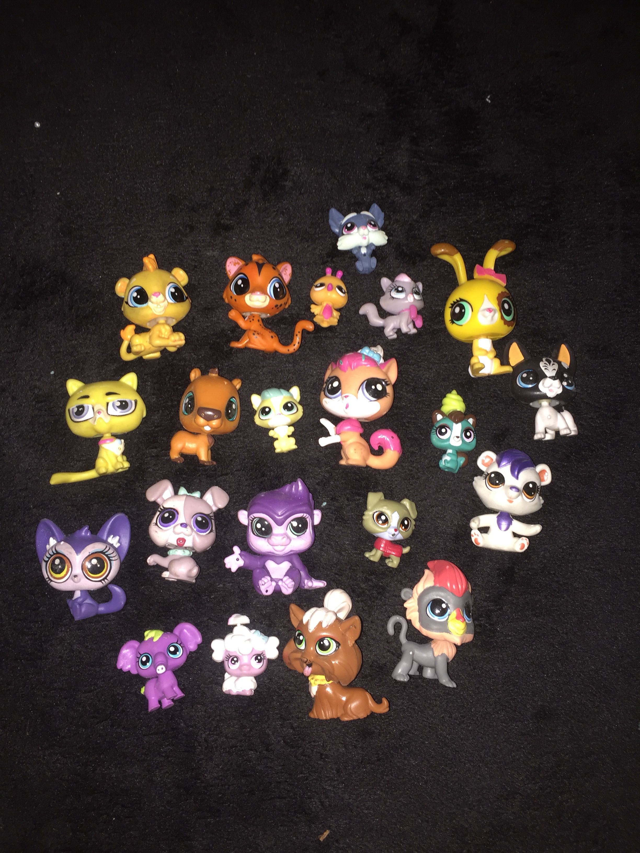 LPS, Hobbies & Toys, Collectibles & Memorabilia, Fan Merchandise on ...