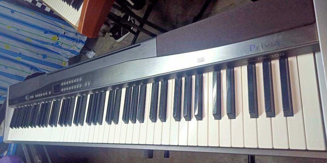 Casio privia px-300 stereo sampling, Hobbies & Toys, Music & Media ...