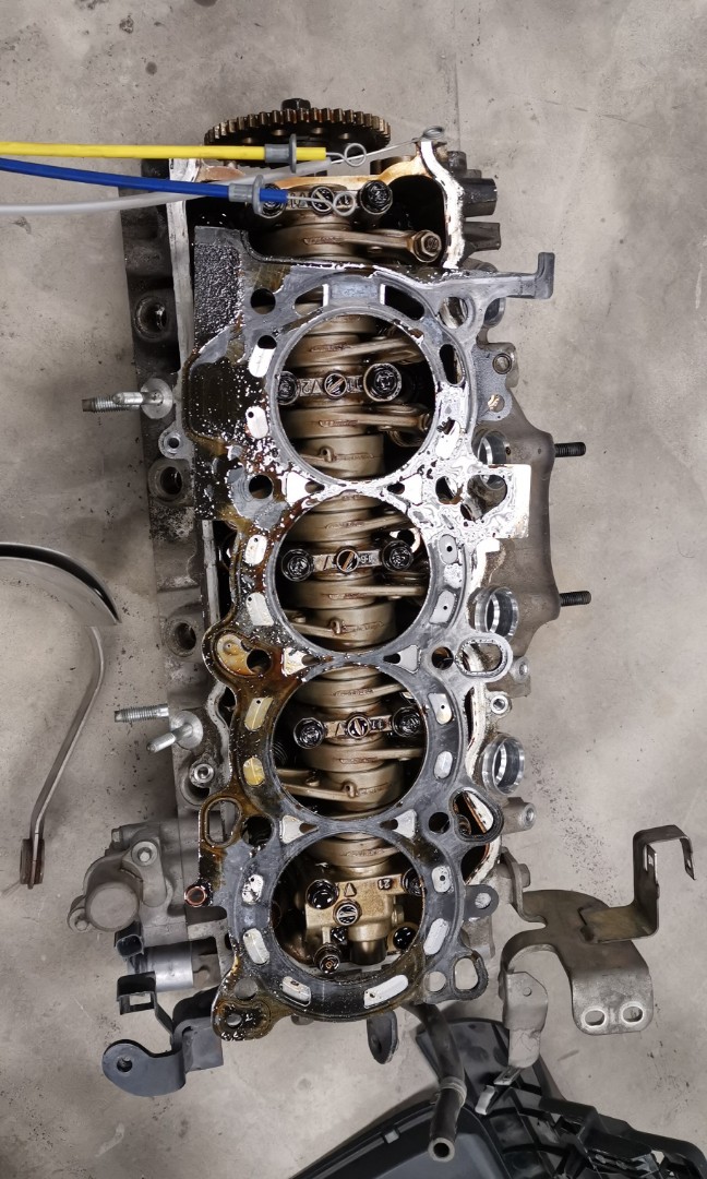 Honda Fit GE6 Engine Head, Car Accessories, Accessories on Carousell