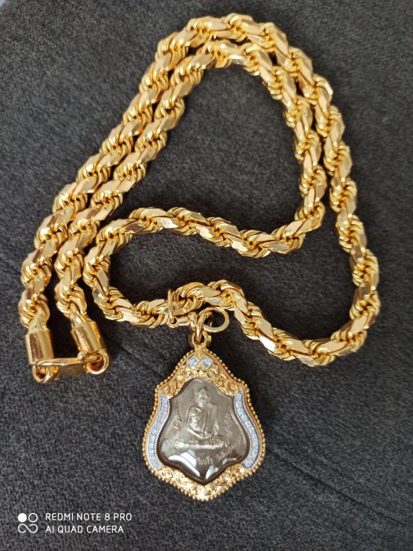 LP Kuay Rian BE 2521 85%gold box, Everything Else on Carousell