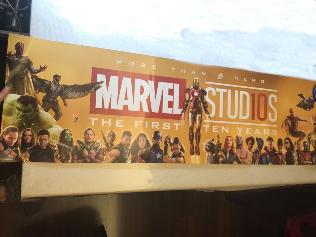 Marvel 10th Anniversary Poster 漫威十週年限量海報, 興趣及遊戲, 玩具 & 遊戲類 - Carousell