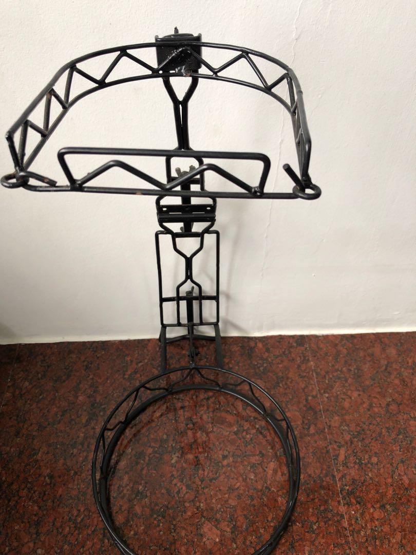 Veena Stand, Hobbies & Toys, Music & Media, Music Accessories on Carousell