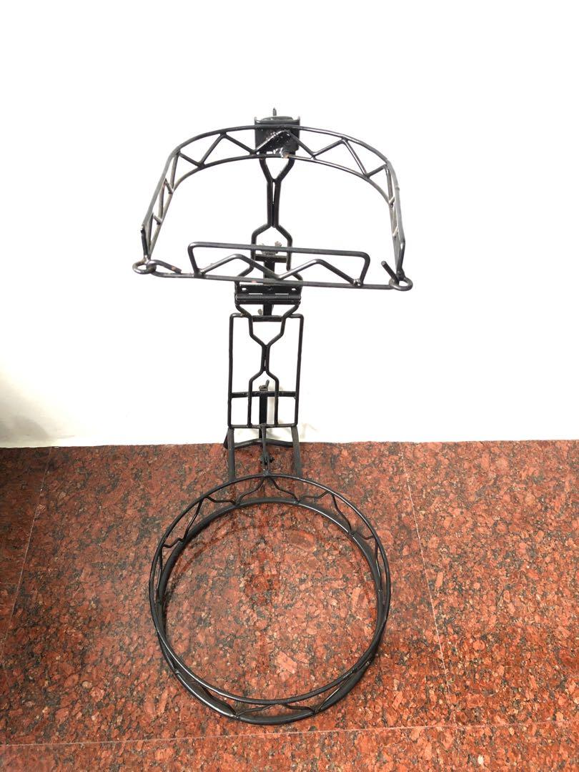 Veena Stand, Hobbies & Toys, Music & Media, Music Accessories on Carousell