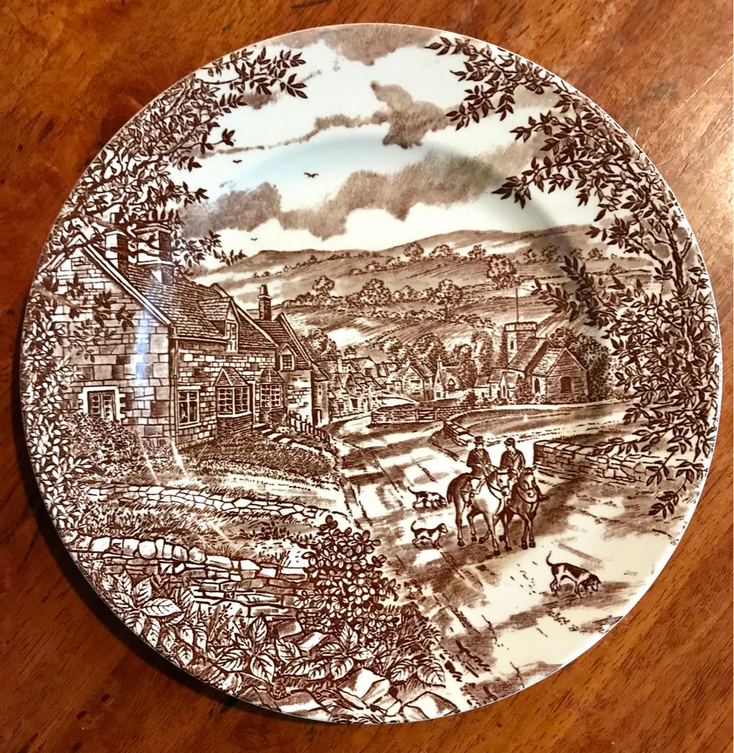Vintage Village J Broadhurst & Sons Plate 25cm, Hobbies & Toys, Collectibles & Memorabilia ...