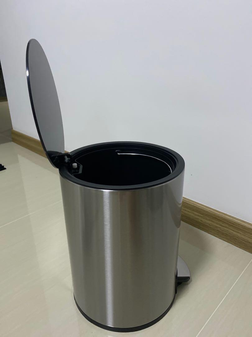 8L Silver Dustbin, Furniture & Home Living, Cleaning & Homecare ...