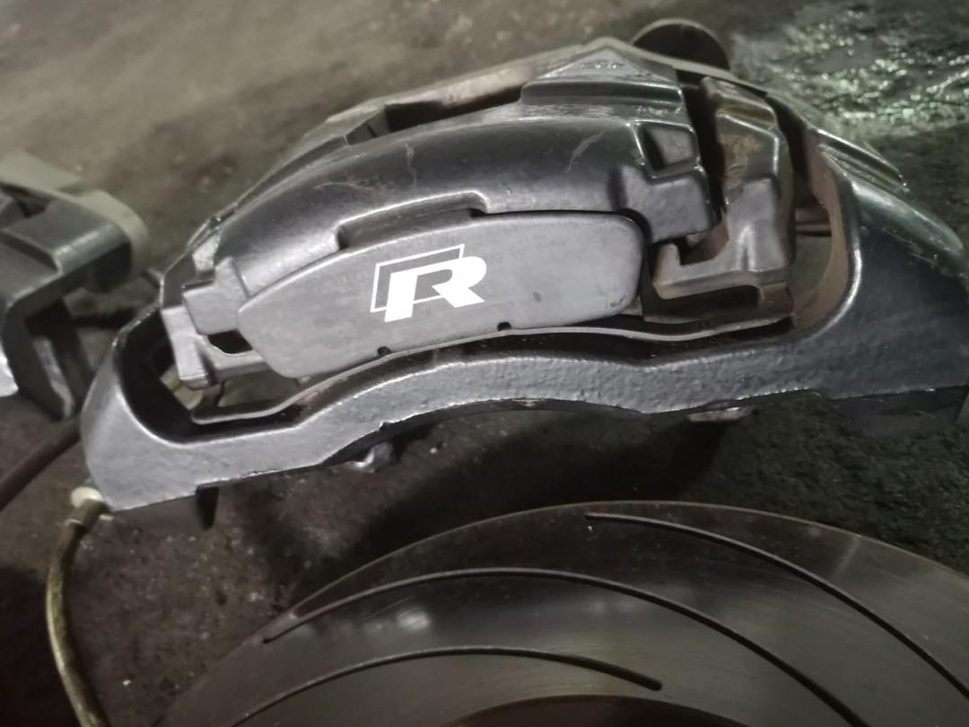 Golf R brake kit, Auto Accessories on Carousell