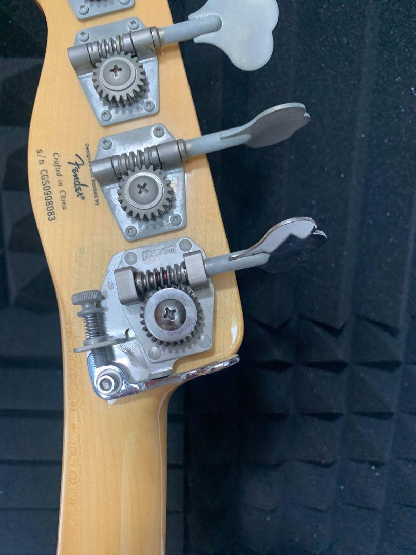 Heavily modded 51p/mm bass /w hardcase, Hobbies & Toys, Music & Media ...