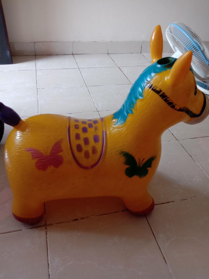 Kuda-Kudaan, Bayi & Anak, Mainan & Baby Walker di Carousell