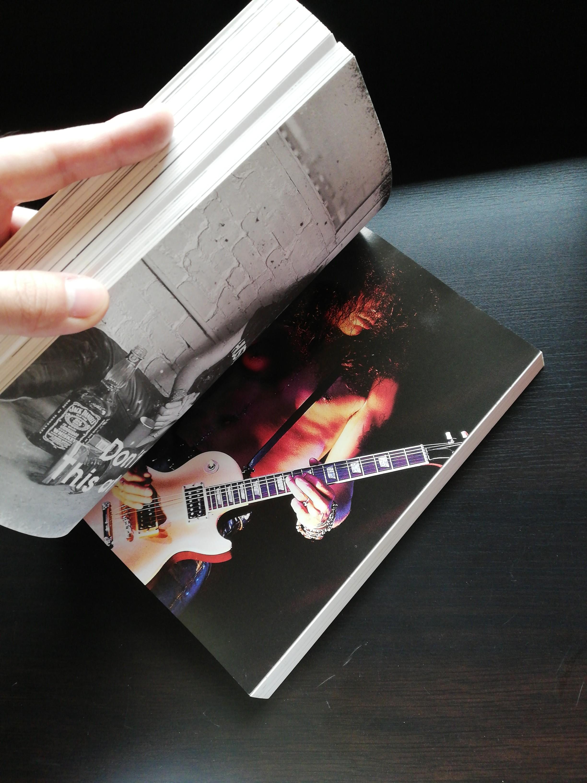 Slash Autobiography (Guns n' Roses), Hobbies & Toys, Books & Magazines ...