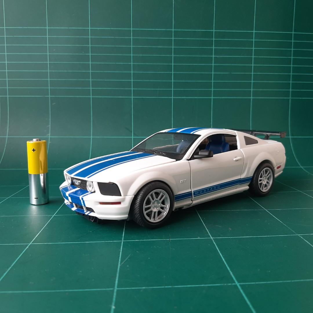 Transformers Binaltech Wheeljack, Hobbies & Toys, Toys & Games on Carousell