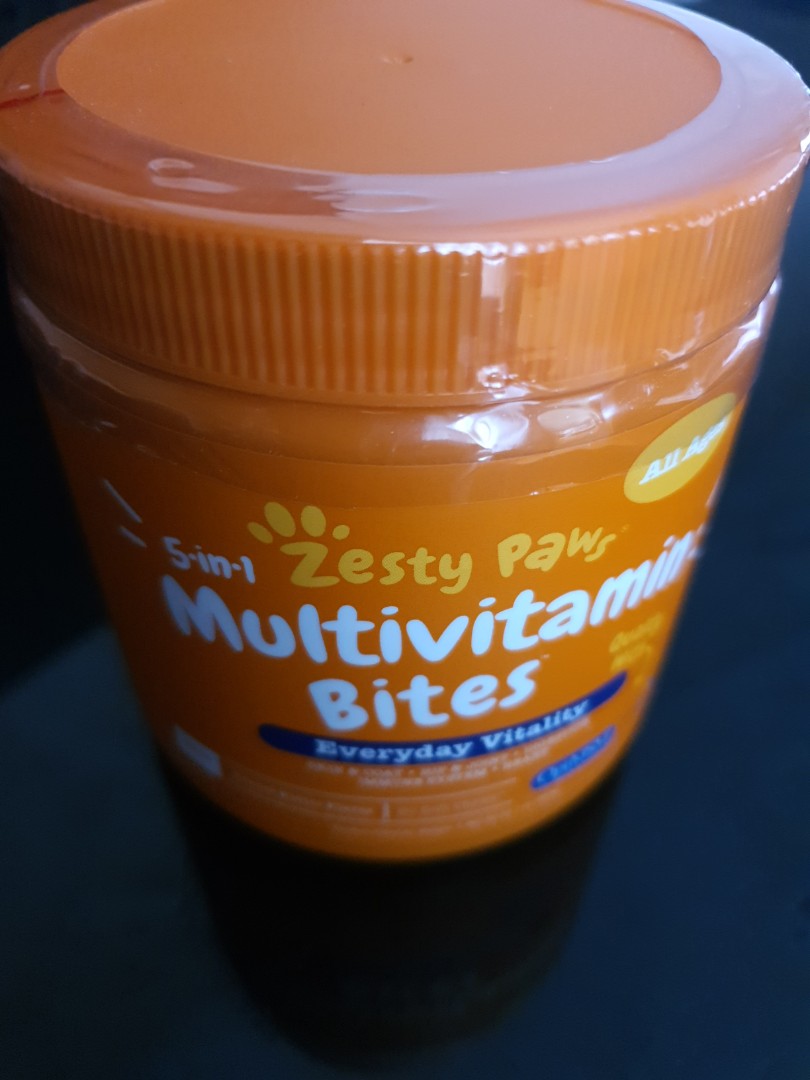 Zesty paws multivitamin, Pet Supplies, For Dogs, Health & Grooming on ...