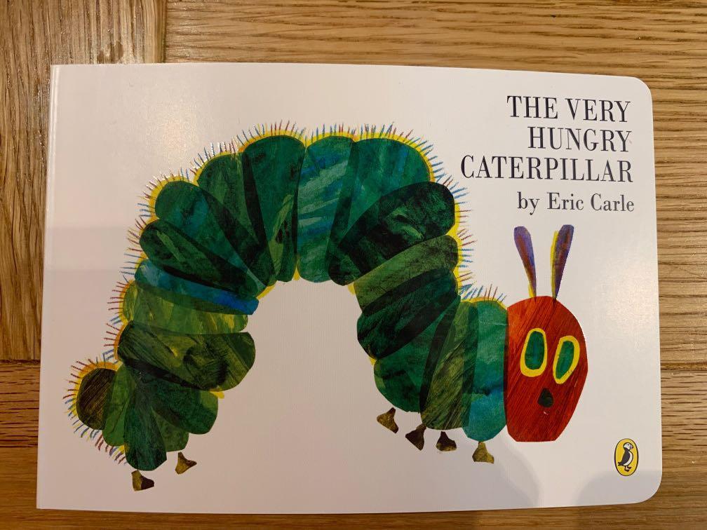 Eric Carle The Very Hungry Caterpillar Board Book 經典毛毛蟲硬書, 興趣及遊戲, 書本 ...