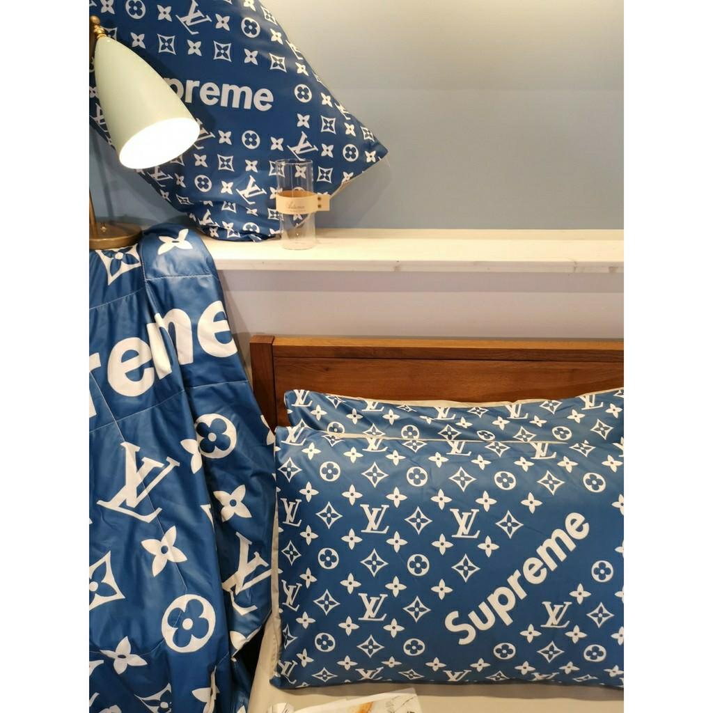 Supreme Lv Bed Set | semashow.com