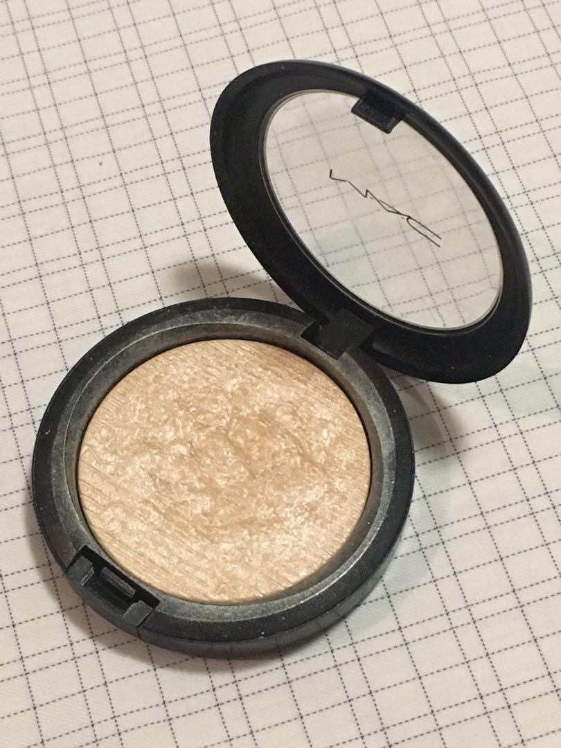 MAC Highlighter - Double Gleam, Beauty & Personal Care, Face, Makeup on ...