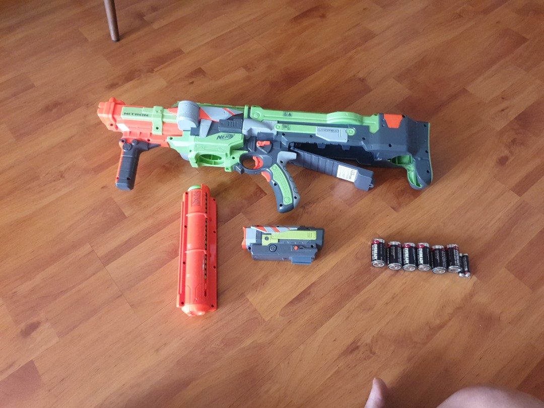 Nert Gun - Vortex Nitro Automatic, Hobbies & Toys, Toys & Games on ...