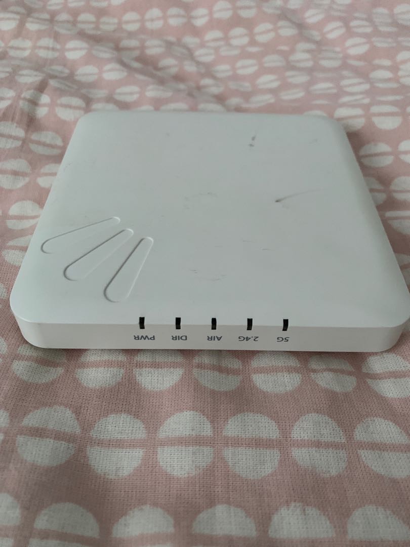 Ruckus ZoneFlex R300 Access Point (Unleashed), Computers & Tech, Parts ...