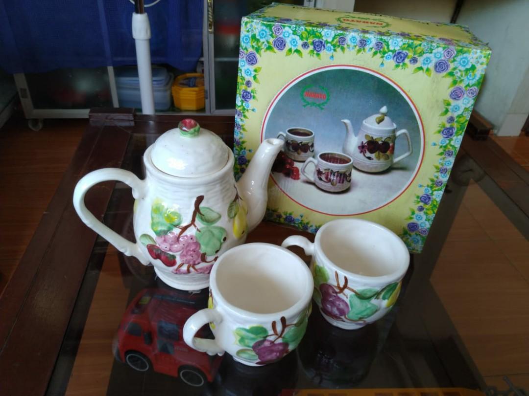 Tea set cantik, Kitchen & Appliances di Carousell