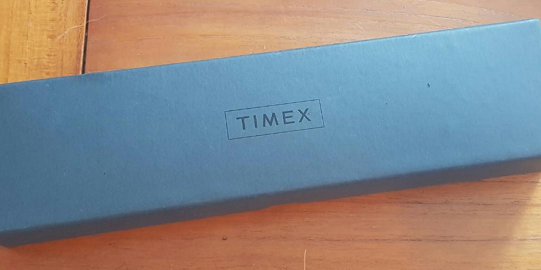 timex marlin automatic peanuts featuring snoopy space traveler ...