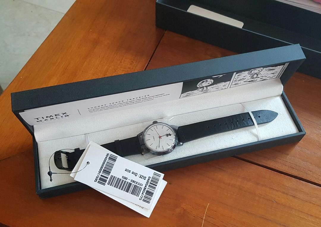timex marlin automatic peanuts featuring snoopy space traveler ...