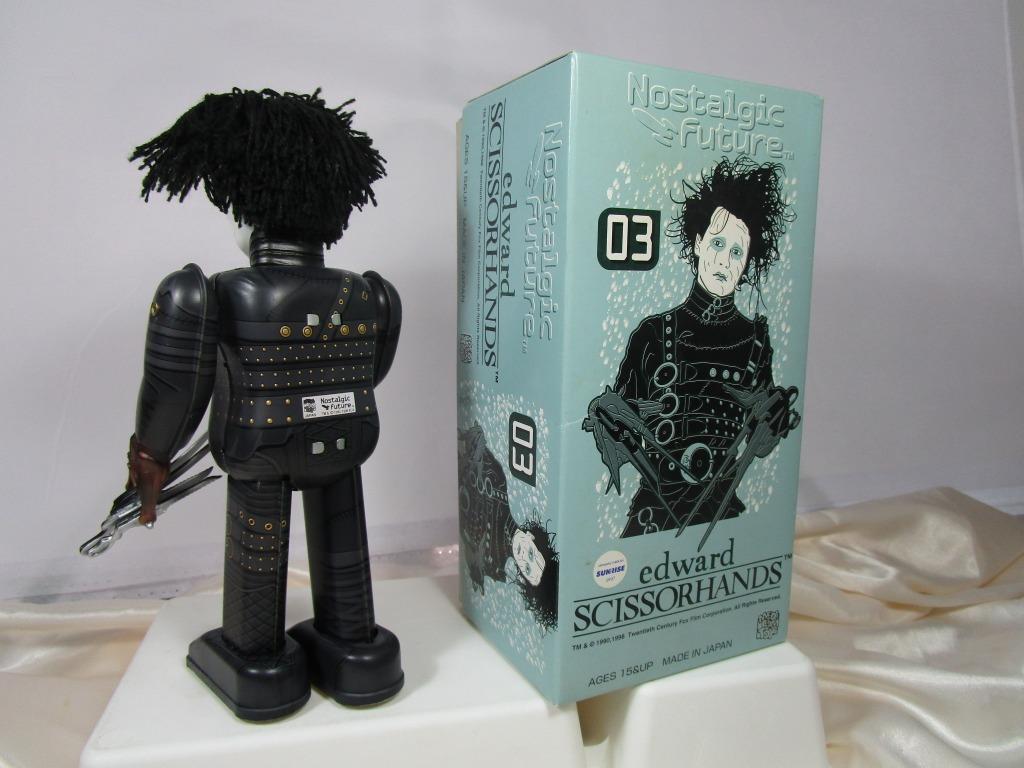 Vintage MediCom Toy Edward Scissorhands Tin Wind-up Robot, Hobbies ...