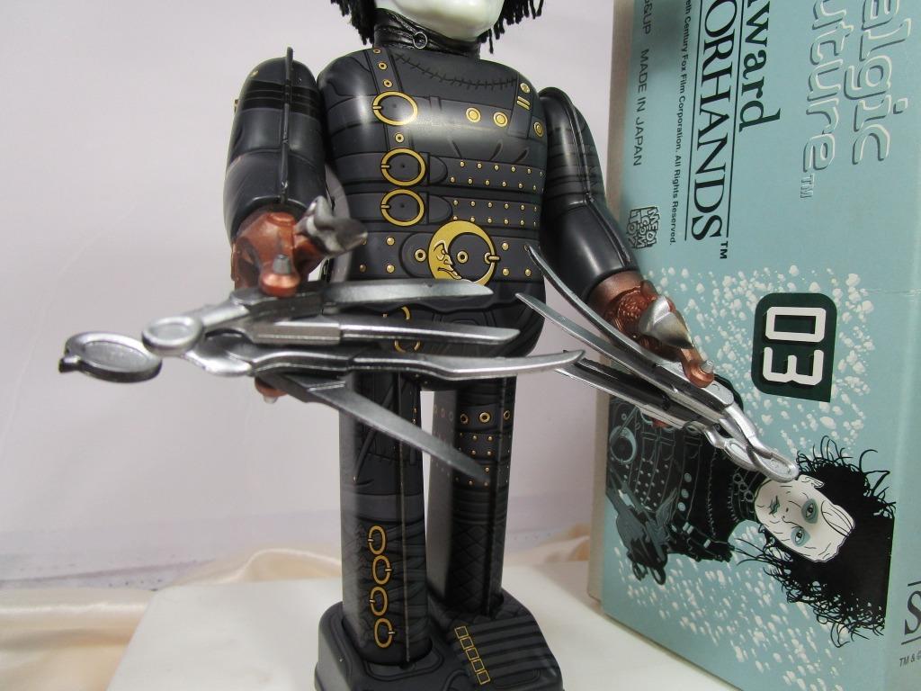 Vintage MediCom Toy Edward Scissorhands Tin Wind-up Robot, Hobbies ...