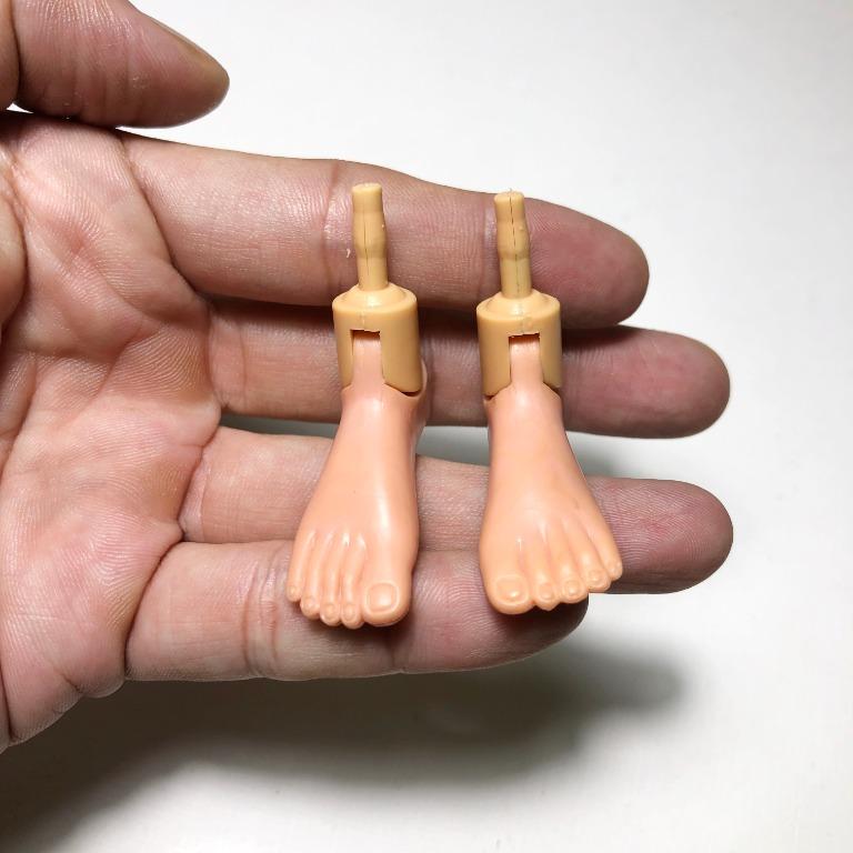 1/6 Scale Hot Toys Feet for 12” action figure, Toys & Games, Bricks ...