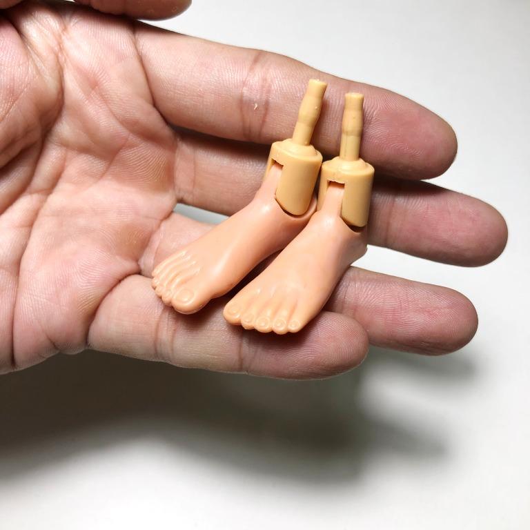 1/6 Scale Hot Toys Feet for 12” action figure, Toys & Games, Bricks ...