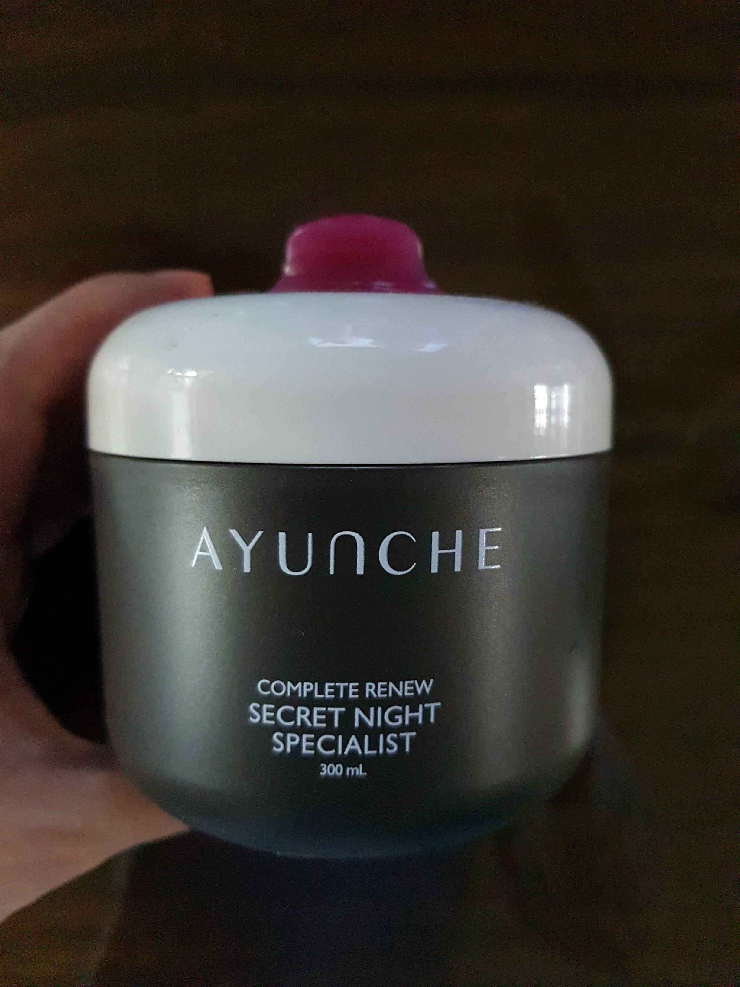 AYUNCHE complete renew secret night specialist 300ml, Beauty & Personal ...